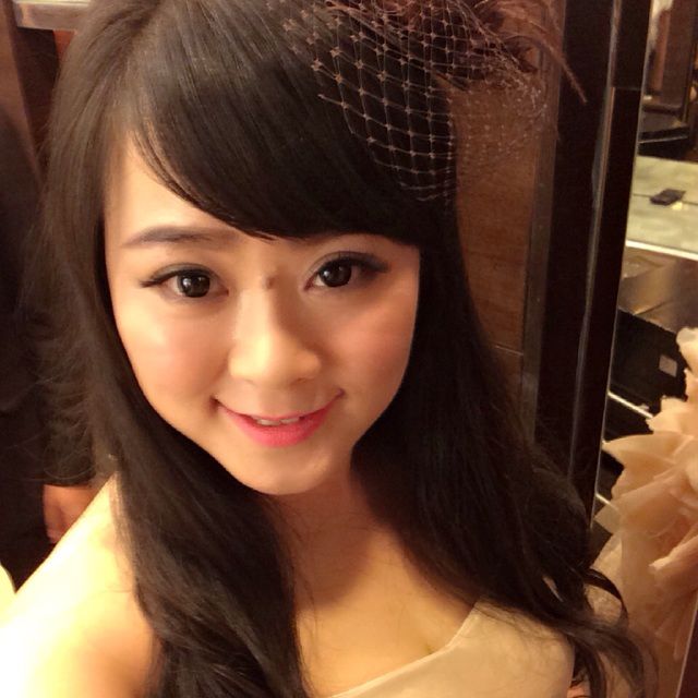 冯丹丹,_大山谷图库